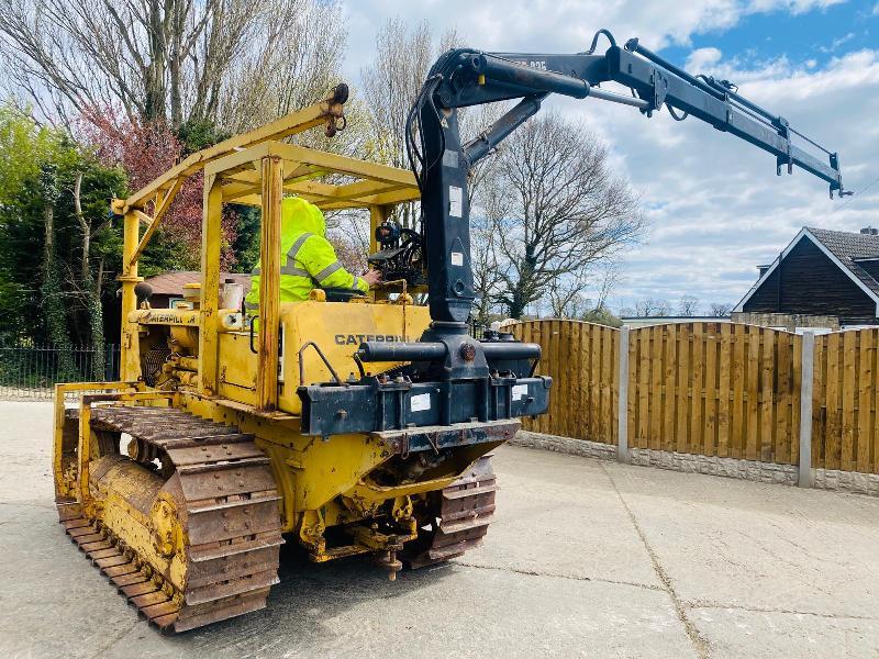 CATERPILLAR D4 CRAWLER C/W HIAB 035-2 DOUBLE PUSH OUT CRANE