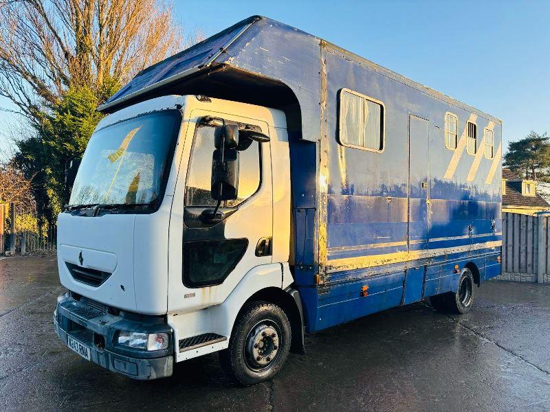 RENAULT 42AEA1 HORSE BOX LORRY *MOT'D TILL NOVE 2024* C/W MANUAL GEAR ...