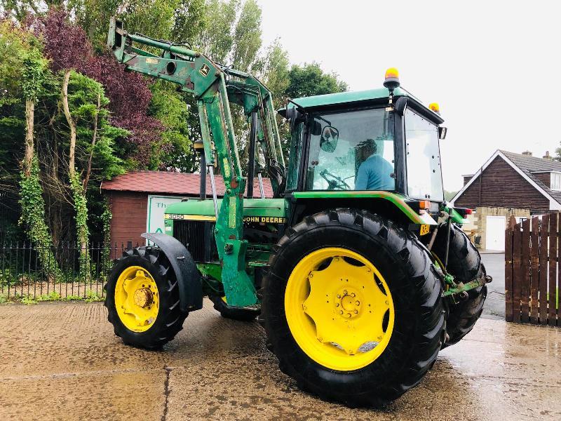 JOHN DEERE 3050 4WD TRACTOR C/W FRONT LOADER