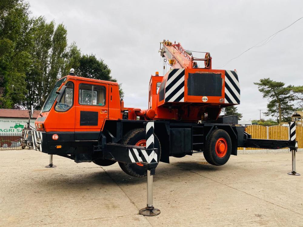 TADANO AR-250E ROUGH TERRIAN MOBILE CRANE C/W SWING AWAY JIB