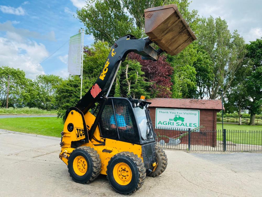 JCB 170 SKIDSTEER *ONLY 2054 HOURS* C/W BUCKET
