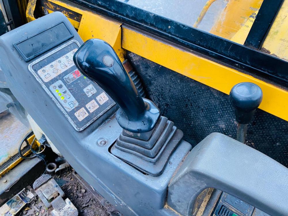 VOLVO EC70 TRACKED EXCAVATOR C/W QUICK HITCH * SEE VIDEO