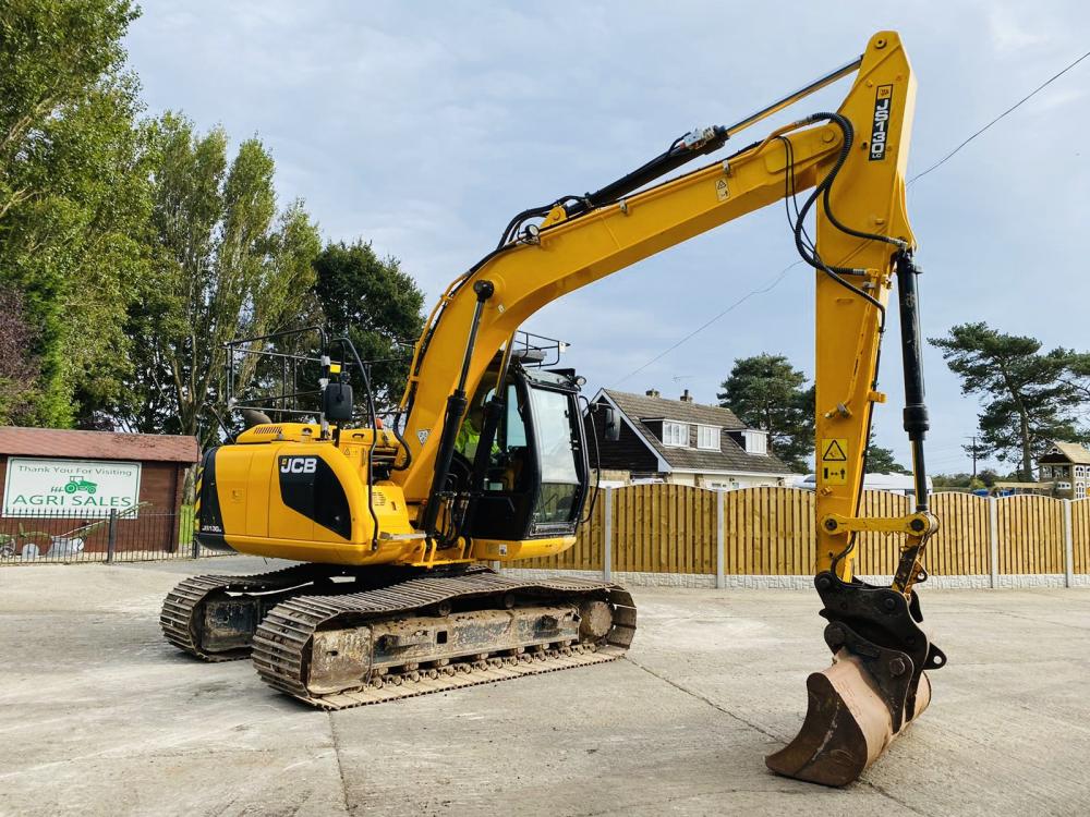 JCB JS130LC TRACKED EXCAVATOR * YEAR 2014 * C/W REVERSE CAMERA