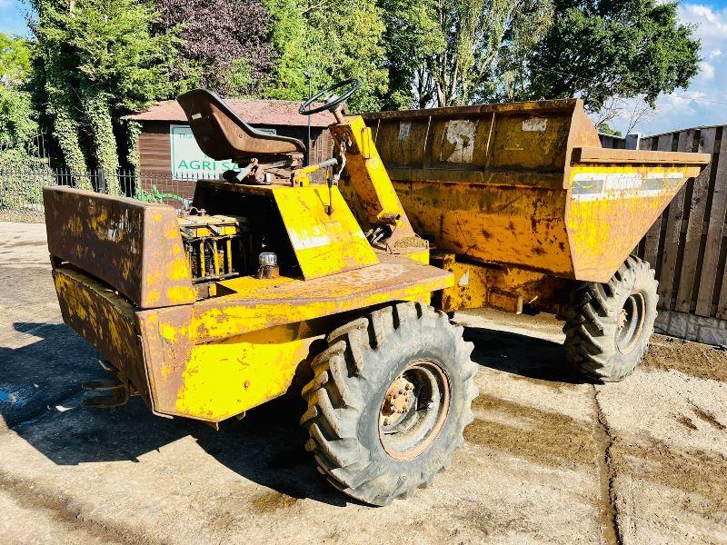 BENFORD 3000 4WD DUMPER C/W HYDRAULIC STRAIGHT TIP