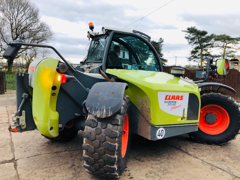 CLAAS SCORPION 7045 TURBO TELEHANDLER C/W PICK UP HITCH ** FARM SPEC
