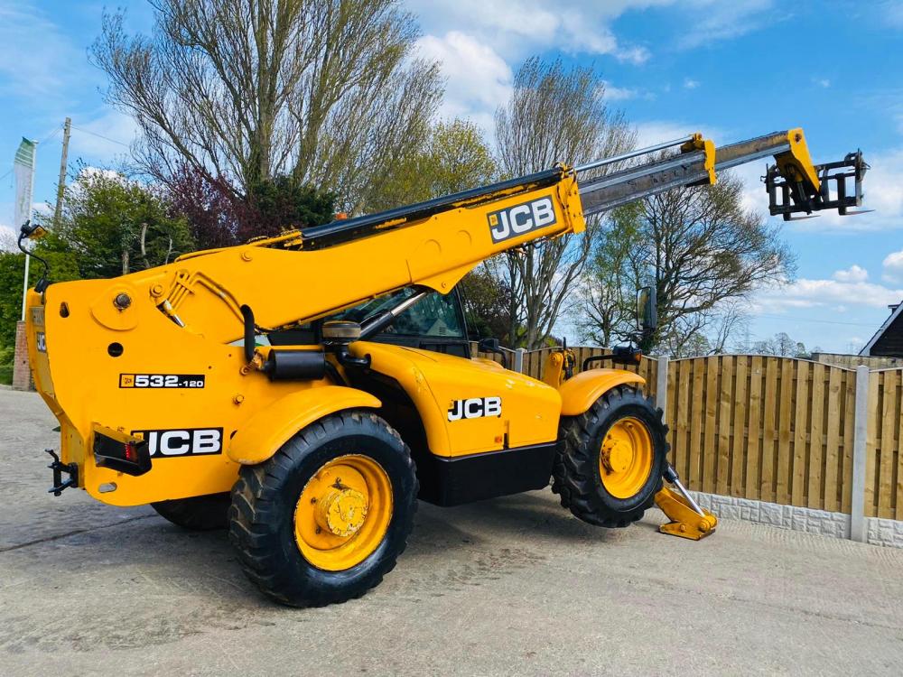 JCB 532-120 TELEHANDLER * 12 METER REACH C/W PALLET TINES
