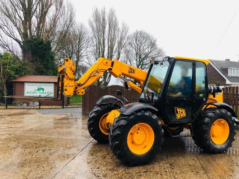 JCB 526 TELEHANDLER * YEAR 2004 * ONLY 5832 HOURS *SEE VIDEO*
