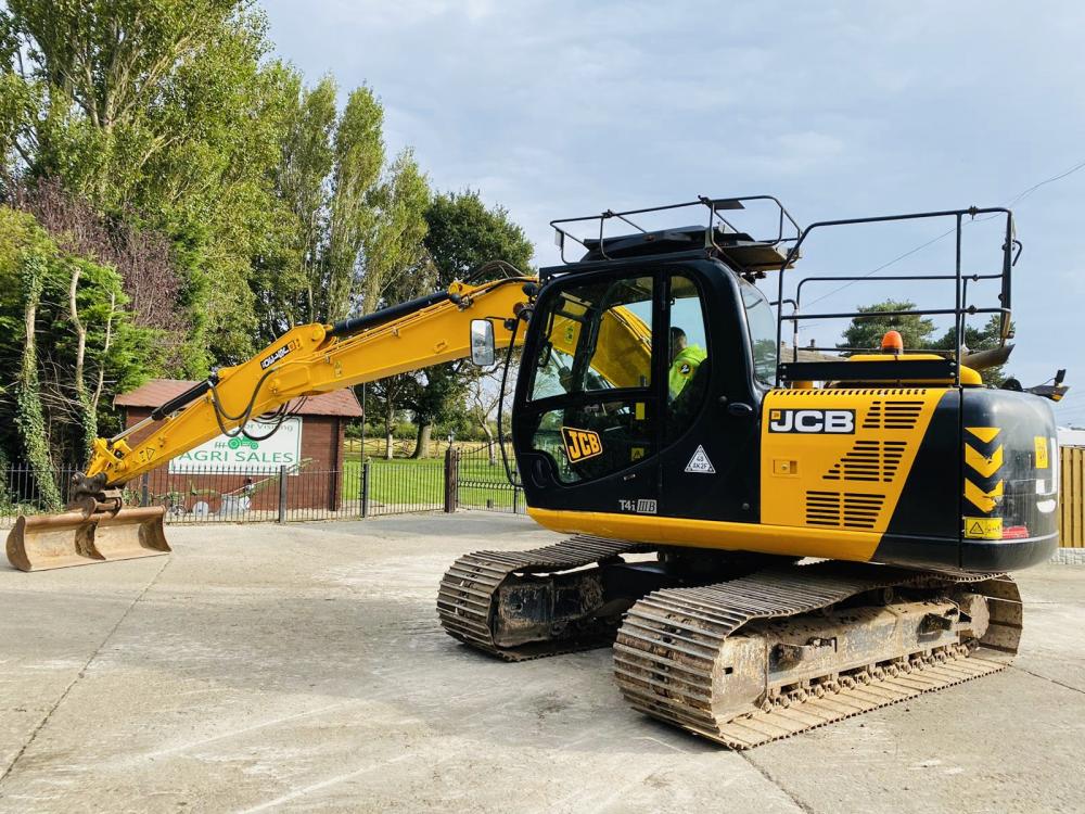 JCB JS130LC TRACKED EXCAVATOR * YEAR 2014 * C/W REVERSE CAMERA