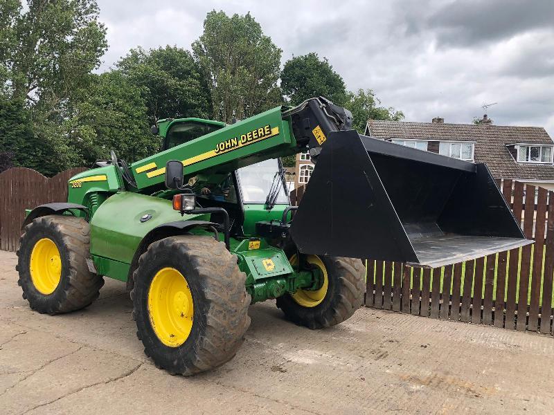 JOHN DEERE 3200 TELEHANDLER ( YEAR 2002 ) * ONE OWNER FROM NEW ...