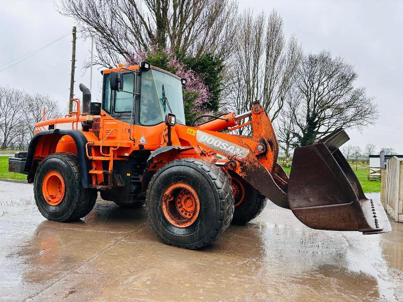 DOOSAN DL300 4WD LOADING SHOVEL *YEAR 2011* C/W REVERSE CAMERA *VIDEO*