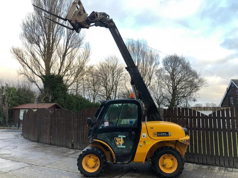 JCB 520-40 TELEHANDLER ** YEAR 2006 ** ONLY 2968 HOURS