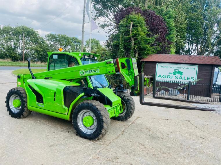 MERLO P25.6 4WD TELEHANDLER * YEAR 2012 * C/W PALLET TINES