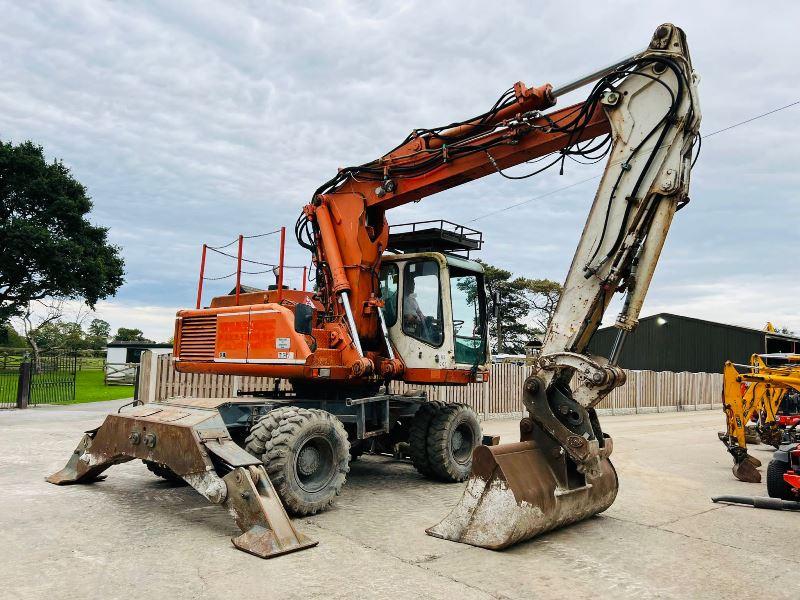 ATLAS 1704 4WD WHEELED EXCAVATOR C/W BLADE & QUICK HITCH