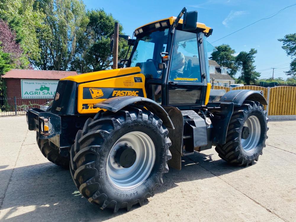 JCB 2150 FASTRAC * YEAR 2004 * ONE OWNER FROM NEW