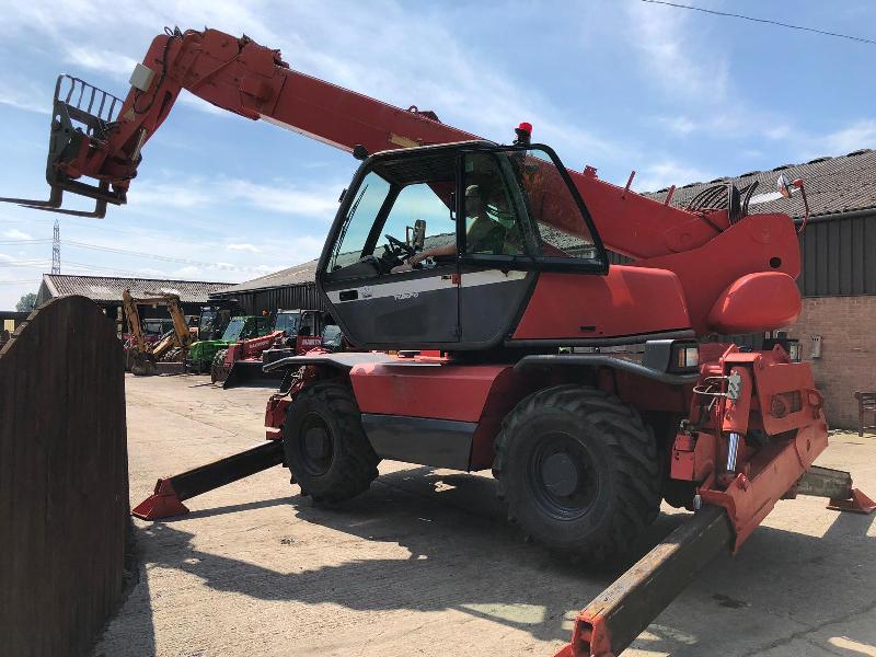 MANITOU MRT 2145 ROTO TELEHANDLER