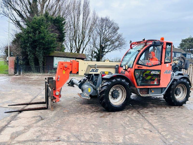 JLG 4013 4WD TELEHANDLER *13 METER REACH, 6283 HOURS* C/W PALLET TINES ...
