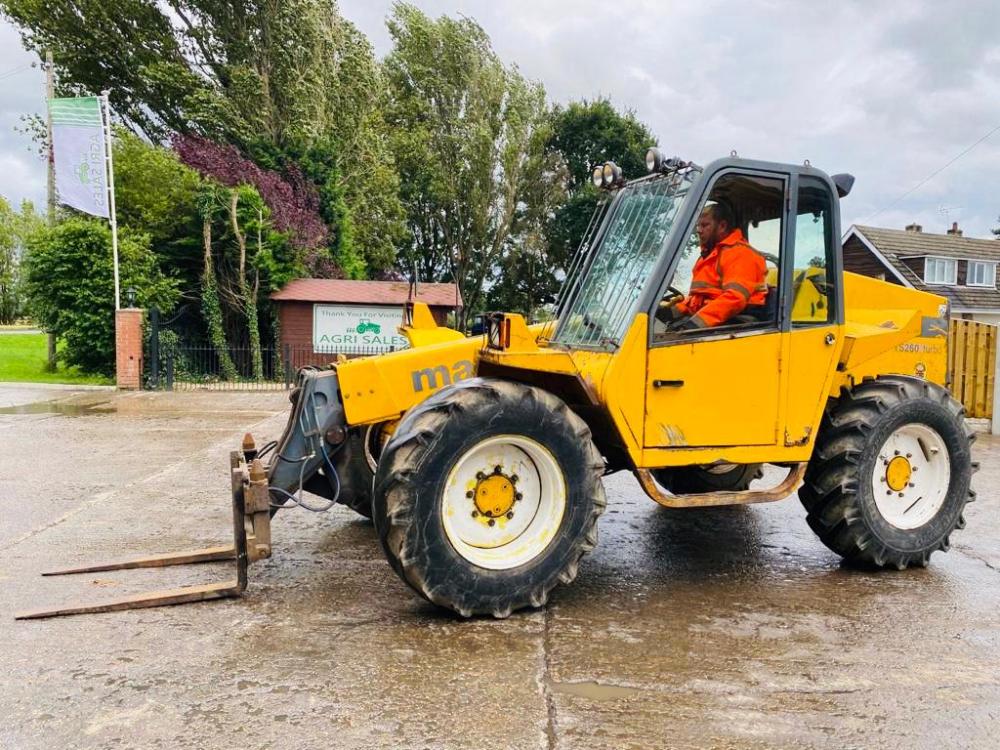 MATBRO TS260 TURBO TELEHANDLER C/W PICK UP HITCH