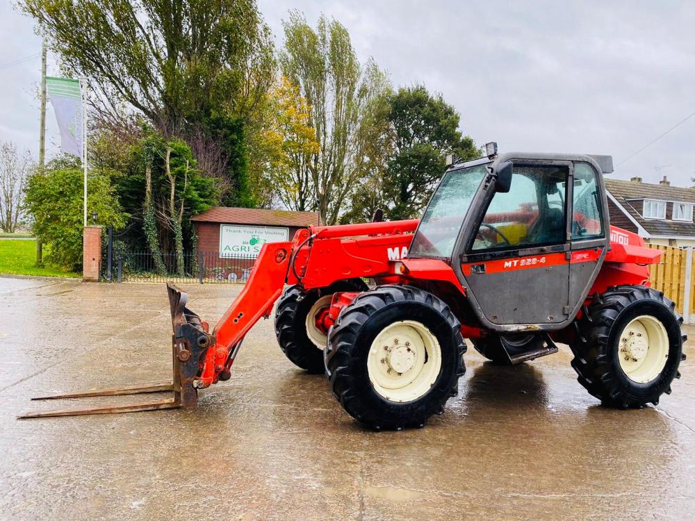 MANITOU MT928-4 TELEHANDLER * 9.5 METER REACH ONLY 3012 HOURS * C/W ...