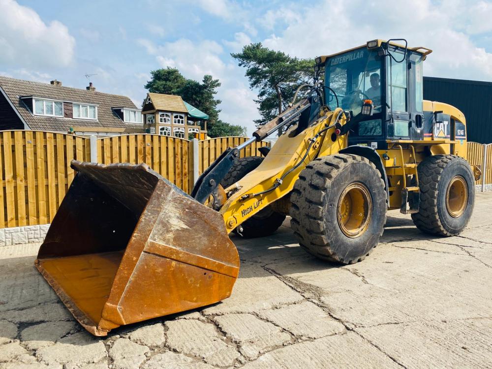 CATERPILLAR 924G HIGH LIFT LOADING SHOVEL C/W JOYSTICK CONTROL