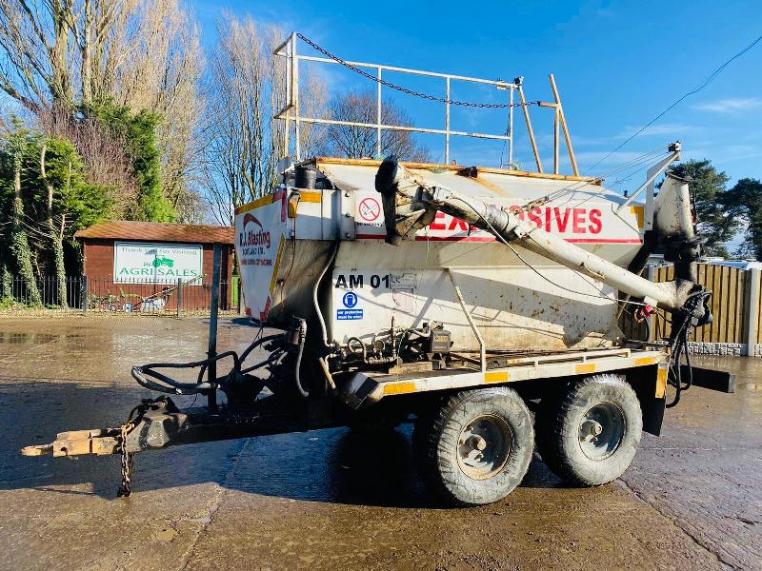 TOWABLE BLASTMASTER 2000 TWIN AXLE ANFO MIXER +VAT