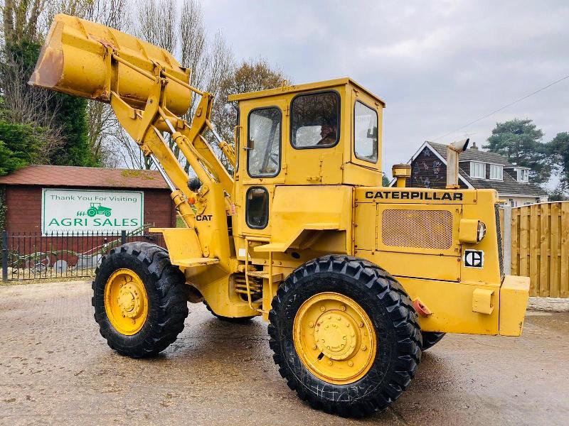 CATERPILLAR 910 4WD LOADING SHOVEL C/W BUCKET