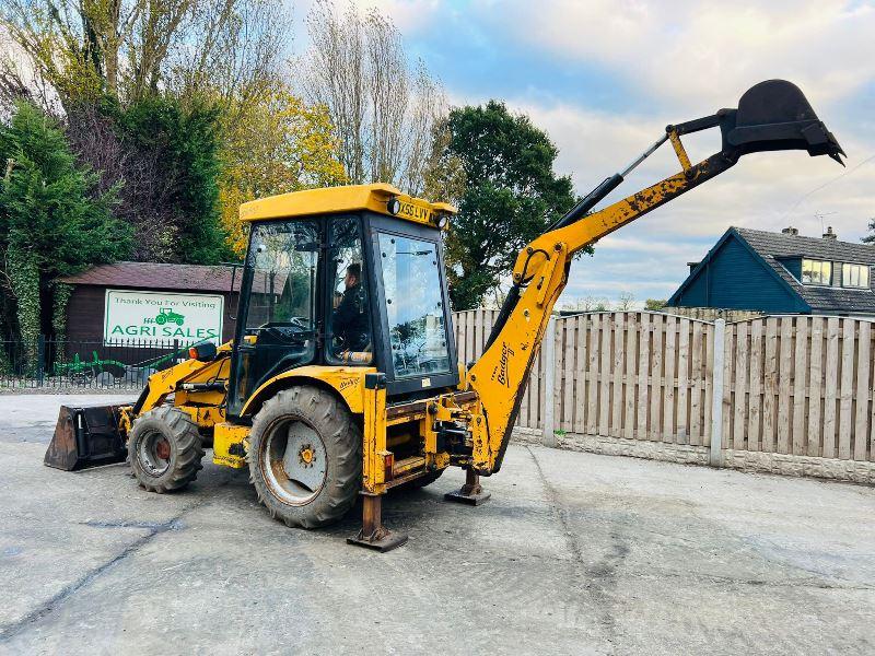 LEWIS BADGER BACKHOE LOADER * YEAR 2006 * C/W THREE IN ONE BUCKET