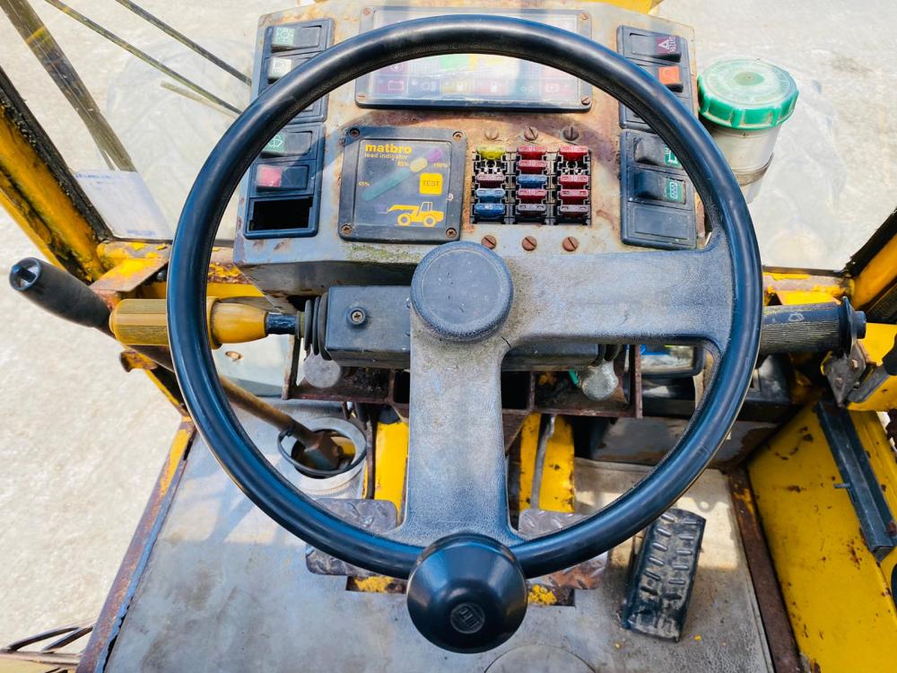 MATBRO TELERAM 3 4WD TELEHANDLER C/W BUCKET & PALLET TINES