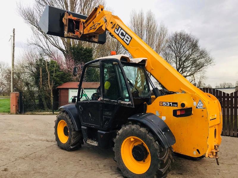 JCB 531-70 TURBO TELEHANDLER C/W BUCKET ** YEAR 2011