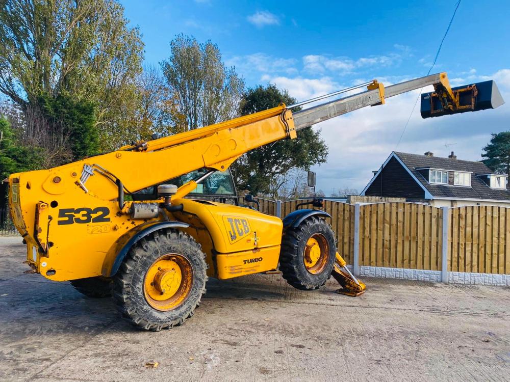 JCB 532-120 TELEHANDLER * 12 METER REACH * C/W UNUSED STICKLANDS BUCKET