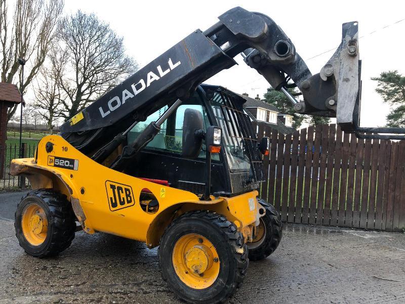 JCB 520-40 TELEHANDLER ** YEAR 2006 ** ONLY 2968 HOURS