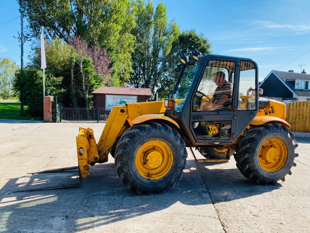 JCB 526-55 TELEHANDLER *AG-SPEC* ONLY 6844 HOURS * C/W PICK HITCH