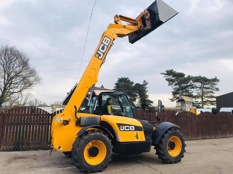 JCB 531-70 TURBO TELEHANDLER C/W BUCKET ** YEAR 2011