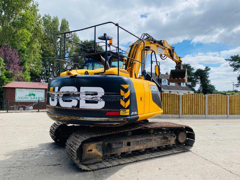 JCB JS130 TRACKED EXCAVATOR * YEAR 2014 , ONLY 6338 HOURS