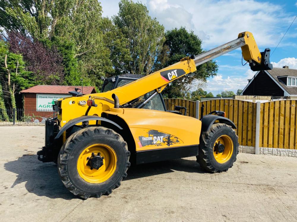 CAT TH220B TELEHANDLER YEAR 2007 C/W PICK UP HITCH