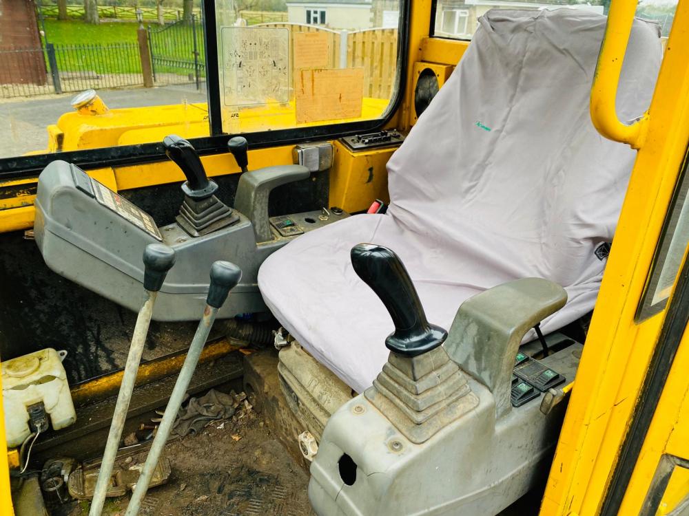 VOLVO EC70 TRACKED EXCAVATOR C/W QUICK HITCH * SEE VIDEO