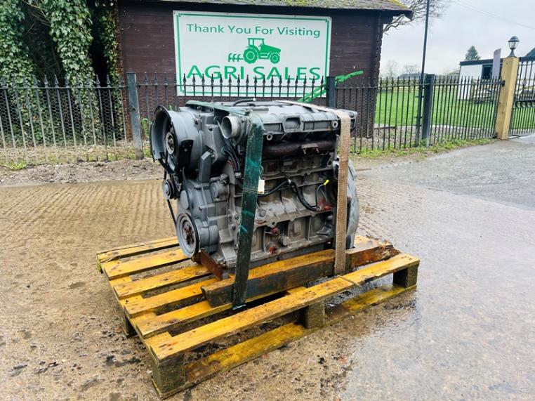 DEUTZ F4L 1011F 4 CYLINDER DIESEL ENGINE