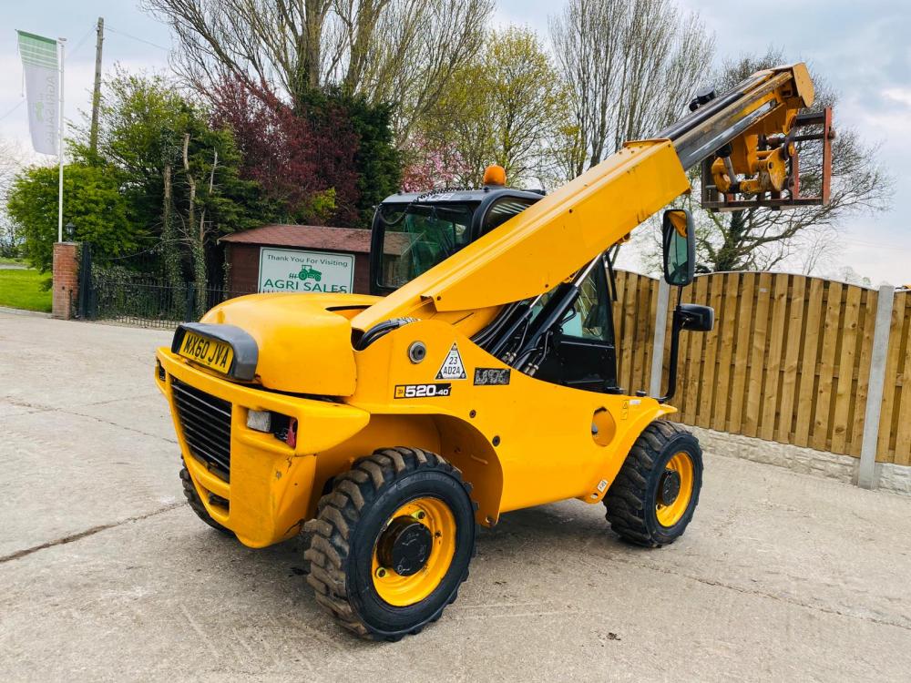 JCB 520-40 4WD TELEHANDLER * YEAR 2010 , ONLY 4839 HOURS