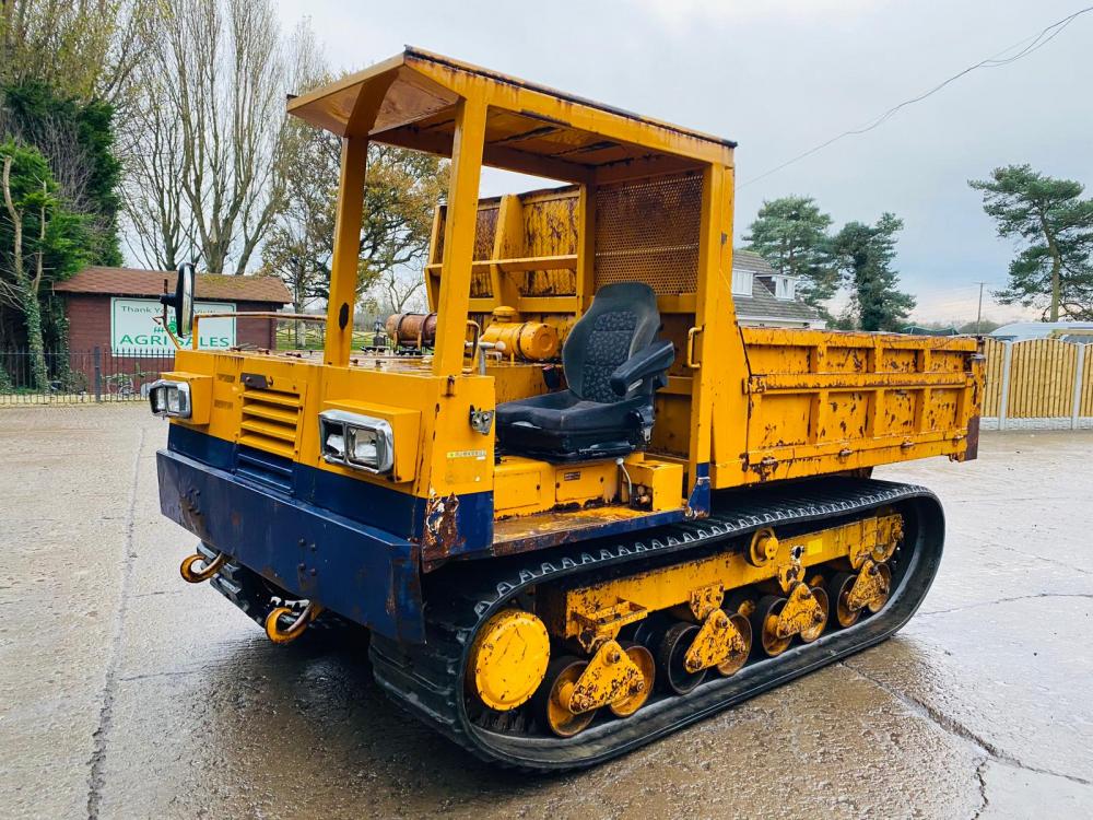 MOROOKA MST-700 TRACKED DUMPER C/W KOMATSU ENGINE & HYDRAULIC TIP