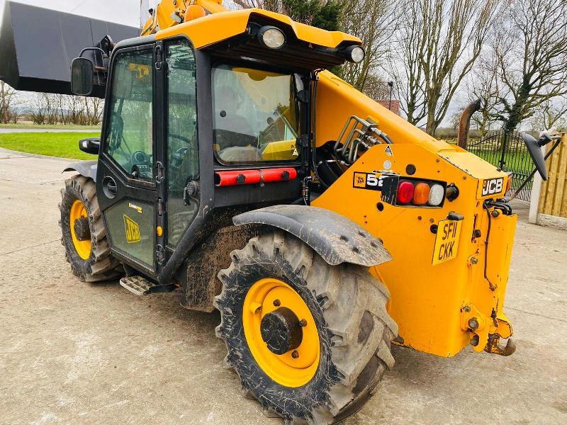 JCB 527-58 AGRI TELEHANDLER * YEAR 2011 * C/W PICK UP HITCH