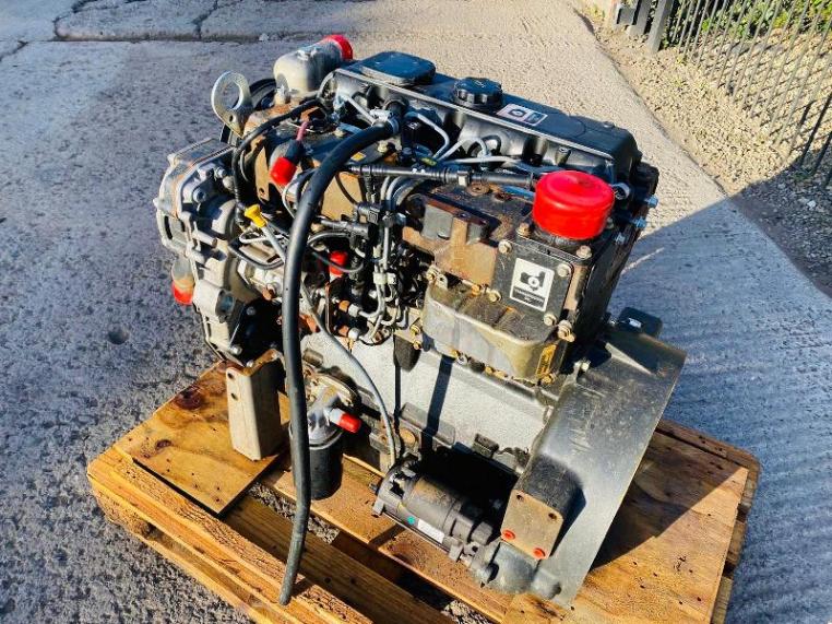 PERKINS NM38816 4 CYLINDER TURBO ENGINE