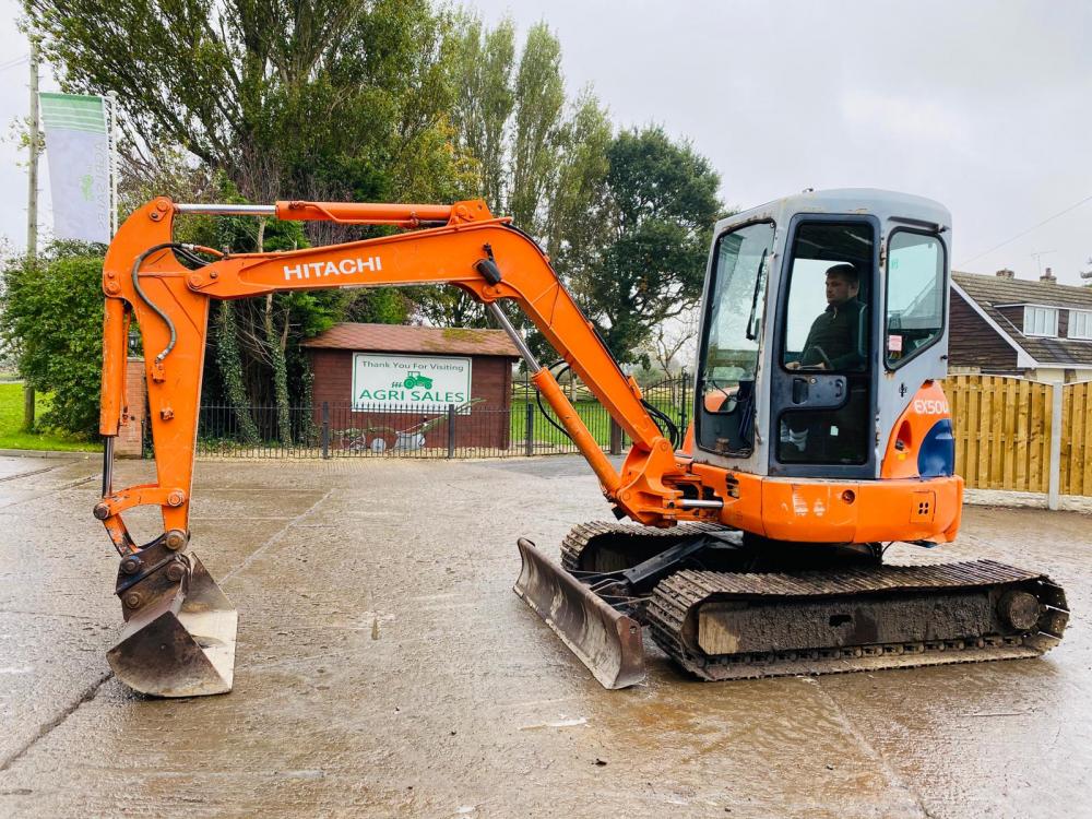 HITACHI EX50U TRACKED EXCAVATOR