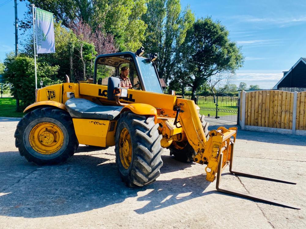 JCB 526-55 TELEHANDLER *AG-SPEC* ONLY 6844 HOURS * C/W PICK HITCH