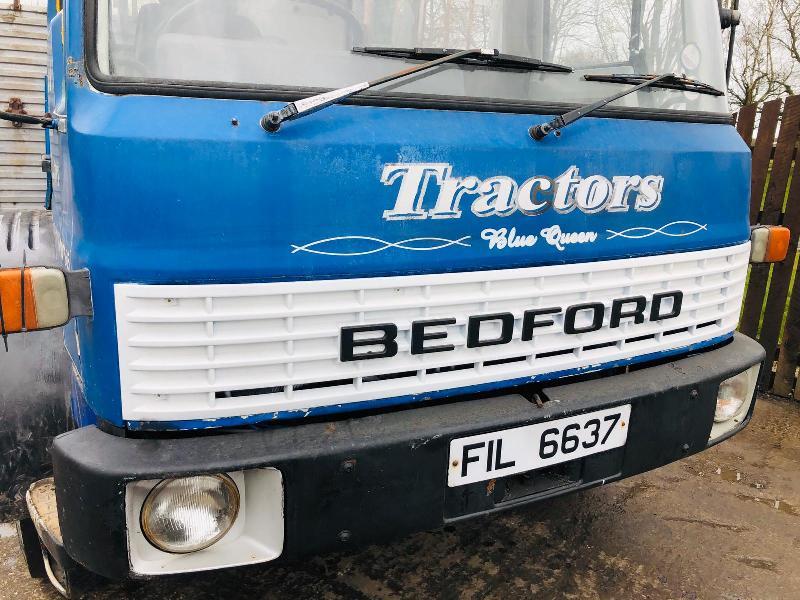 BEDFORD TL 4X2 FLATBED LORRY * YEAR 1982