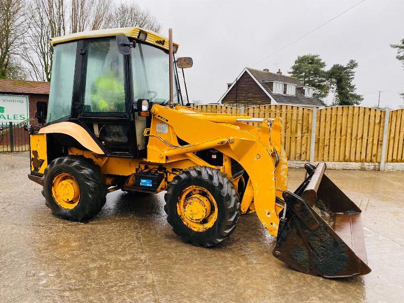 JCB 2CX AIR-MASTER DIGGER C/W FOUR IN ONE BUCKET