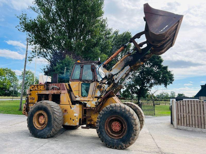 CASE W30 4WD LOADING SHOVEL C/W BUCKET ( NO BREAKS )