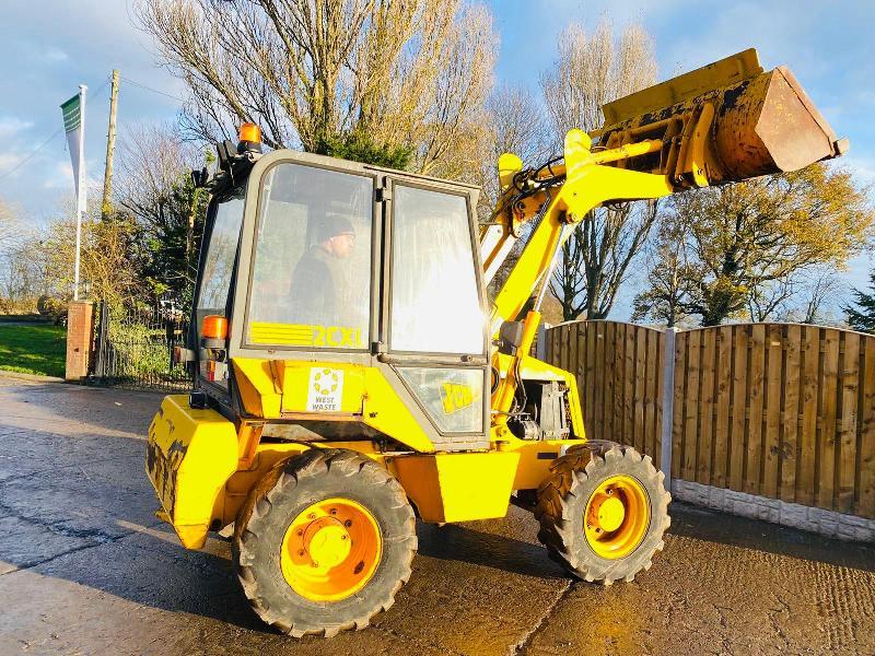 JCB 2CXL 4WD FRONT LOADER C/W FOUR WHEEL STEER