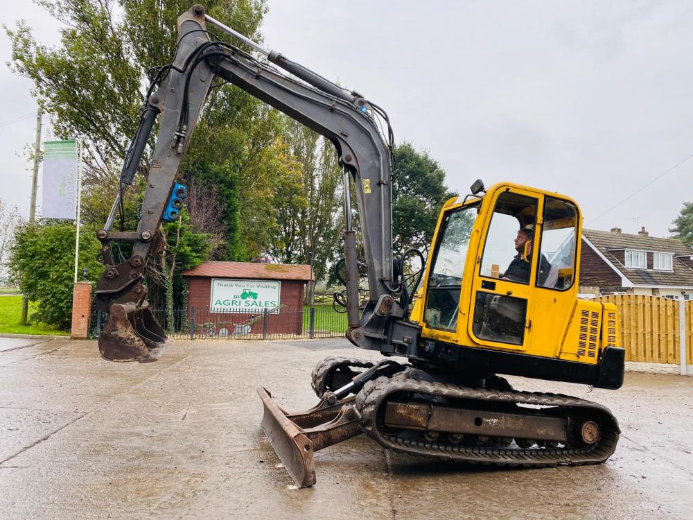 VOLVO EC70 TRACKED EXCAVATOR C/W QUICK HITCH * SEE VIDEO