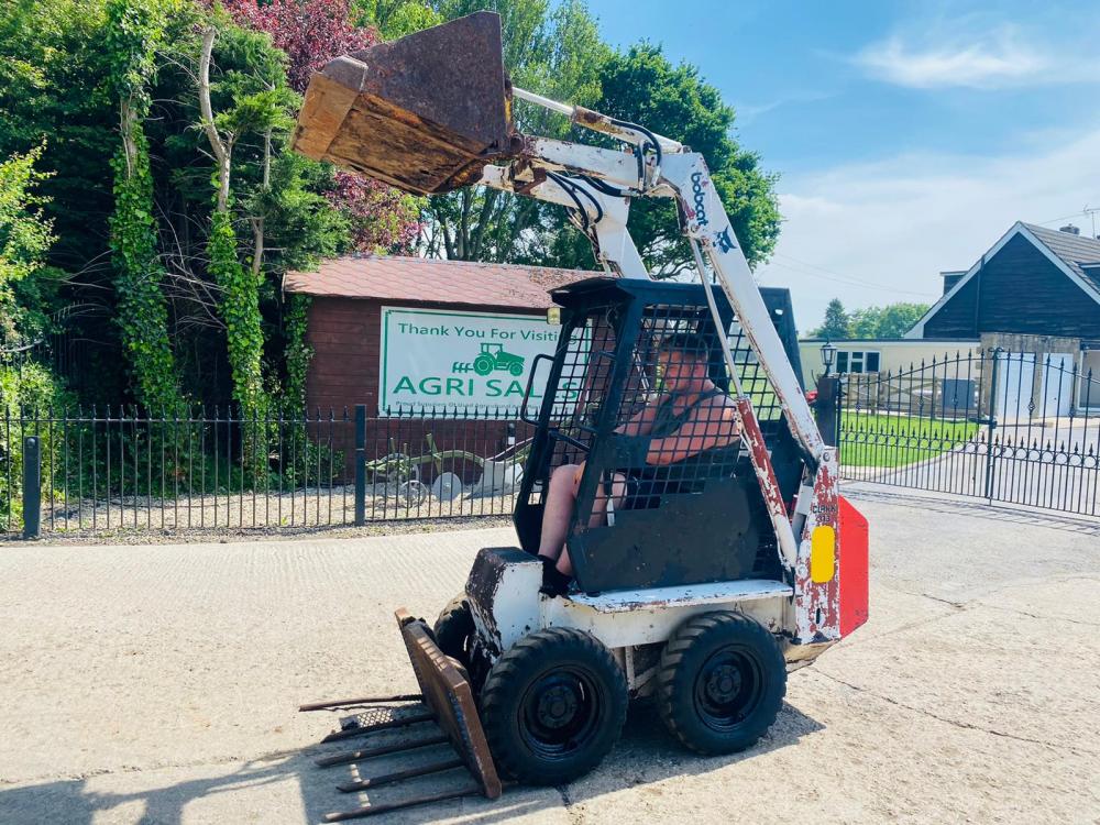 BOBCAT 313 SKIDSTEER C/W BUCKET & MUCK FORK