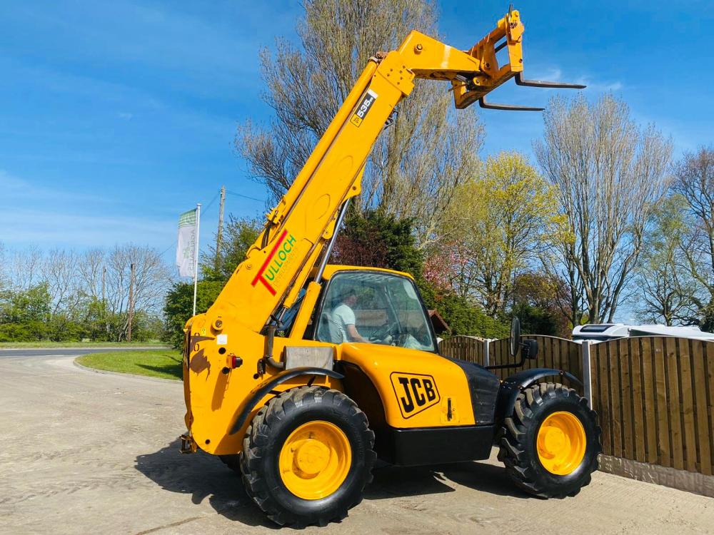 JCB 535-95 TELEHANDLER * 9.5 METER REACH * C/W PALLET TINES