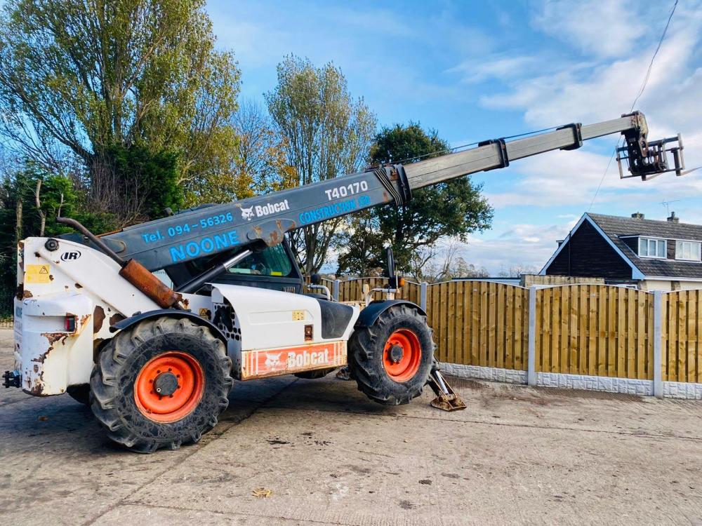 BOBCAT T40170 4WD TELEHANDLER C/W 17 METER REACH & JOYSTICK CONTROL